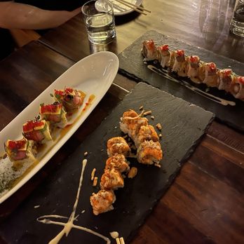 EIGHT SUSHI LOUNGE - Updated May 2025 - 3579 Photos & 1486 Reviews ...