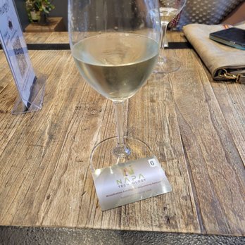 DEEP ROOTS WINE MARKET & TASTING ROOM - Updated November 2025 - 69 ...