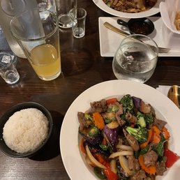 HISO - Updated October 2024 - 873 Photos & 426 Reviews - 524 12th ...