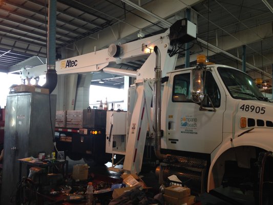 FREIGHTLINER OF BROWARD - Updated October 2025 - 24 Photos & 12 Reviews ...