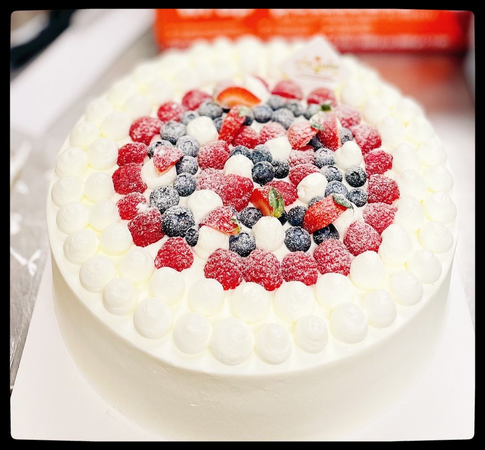 LUCKY BAKERY - Updated December 2025 - 27 Photos - 170 Great George ...