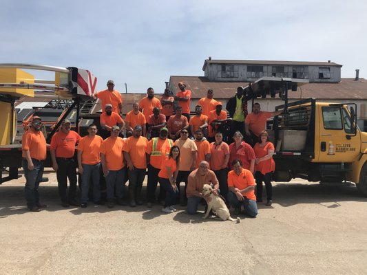 LITE & BARRICADE - Updated October 2025 - 10 Photos - 2757 N ...