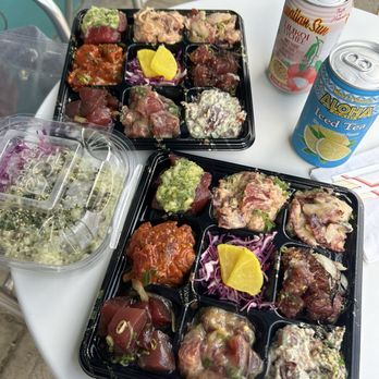 OFF THE HOOK POKE MARKET - Updated August 2024 - 1800 Photos & 901 ...