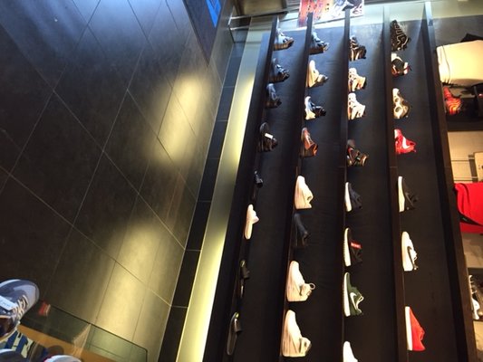 SPORTS ZONE ELITE HECHINGER MALL - Updated May 2024 - 1551 Maryland Ave ...