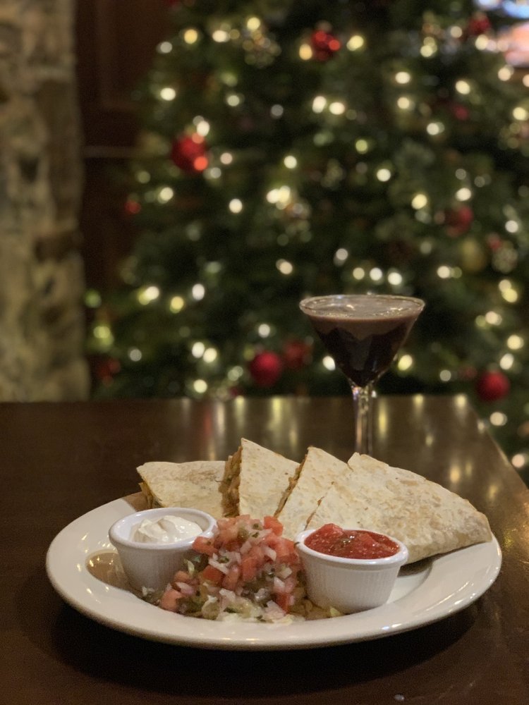 MODERN UNDERGROUND BAR AND GRILL - Updated January 2025 - 67 Photos ...