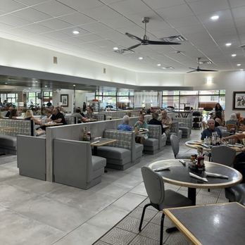 POPPIES RESTAURANT & DELI - Updated February 2025 - 342 Photos & 389 ...