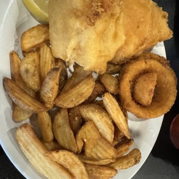 LIGHTHOUSE SEAFOOD & CAFÉ - Updated October 2025 - 288 Photos & 195 ...