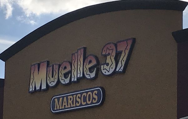 MUELLE 37 - Updated July 2025 - 16 Photos & 23 Reviews - 801 N 13th St ...