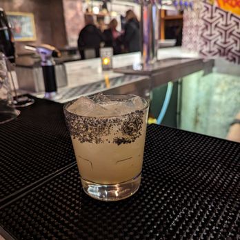 SPIN SEATTLE - Updated September 2024 - 325 Photos & 204 Reviews - 1511 ...