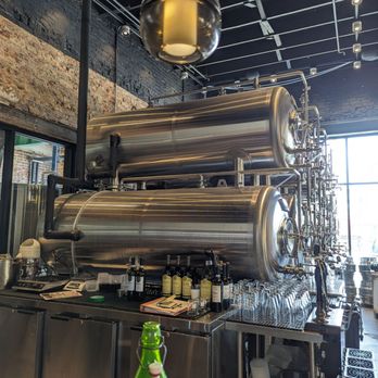 HELLO MONTY - Updated May 2025 - 167 Photos & 101 Reviews - 306 W Main ...