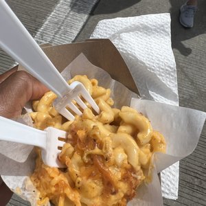 SOUTHERN GRACE EATS - 28 Photos & 15 Reviews - 3751 Montgomery Rd ...