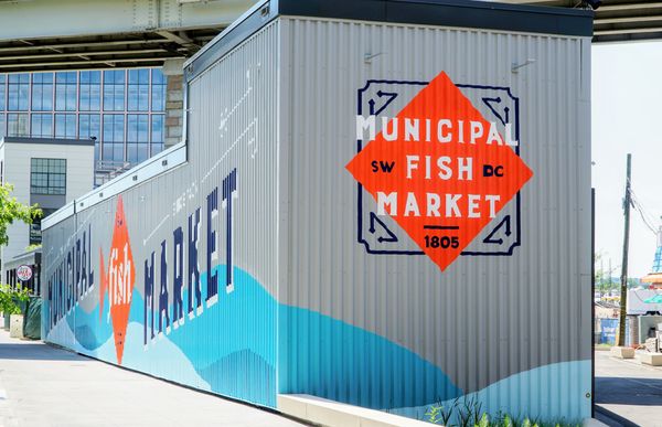MUNICIPAL FISH MARKET AT THE WHARF - Updated August 2024 - 83 Photos ...