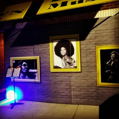 THE MOTOWN BISTRO - 127 Photos & 116 Reviews - Detroit, Michigan ...