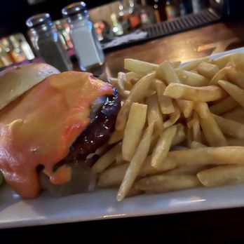 THE ARK PUB & EATERY - Updated January 2025 - 123 Photos & 198 Reviews ...