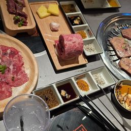 ONIKU PREMIUM BBQ & SHABU SHABU - Updated January 2026 - 782 Photos ...