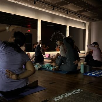 CRUNCH FITNESS - CORAL RIDGE - Updated December 2025 - 34 Photos & 12 ...