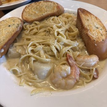 COSTAS INN - Updated August 2025 - 516 Photos & 434 Reviews - 4100 N ...