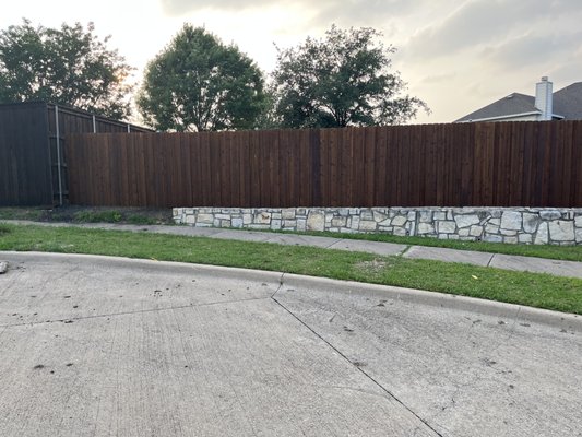 EVERFENCE - Updated December 2025 - 128 Photos - 2530 Glenda Ln, Dallas ...