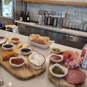 BEAUTIFUL RIND - Updated February 2025 - 152 Photos & 95 Reviews - 2211 ...