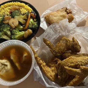 DONG FONG RESTAURANT - 22 Photos & 37 Reviews - 433 Main St, Highland ...