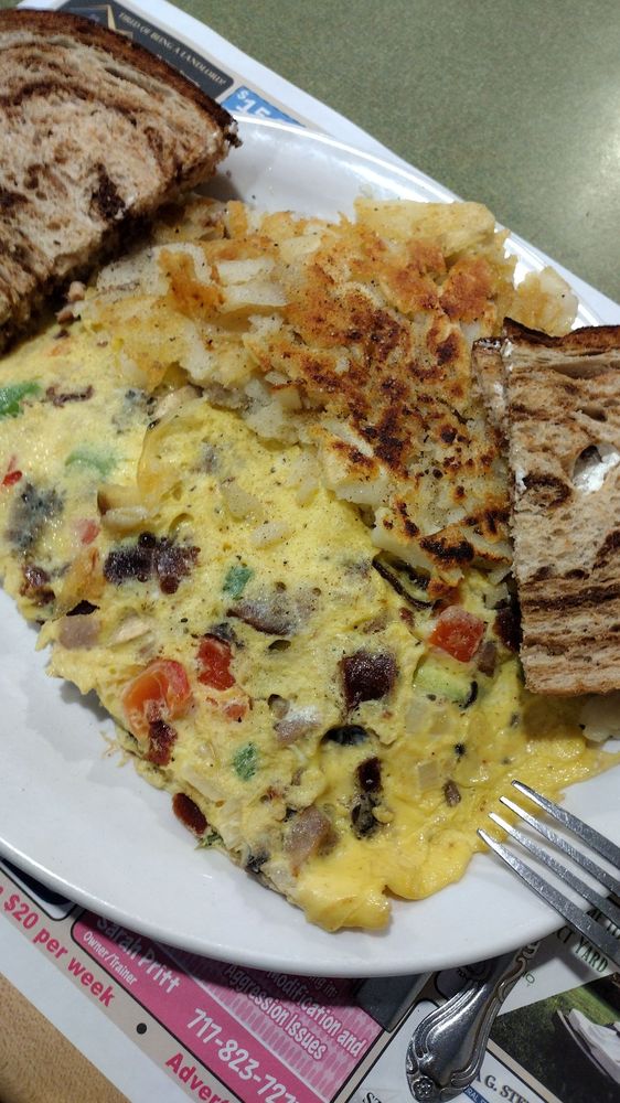 SILVER SPRING FAMILY RESTAURANT - Updated December 2025 - 32 Photos ...