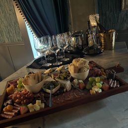 THE LAZY BALLERINA WINE BAR - Updated July 2025 - 24 Photos & 30 Reviews - 319 S Meridian ...