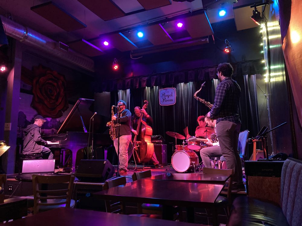 THE ROYAL ROOM - Updated June 2024 - 81 Photos & 100 Reviews - 5000 ...