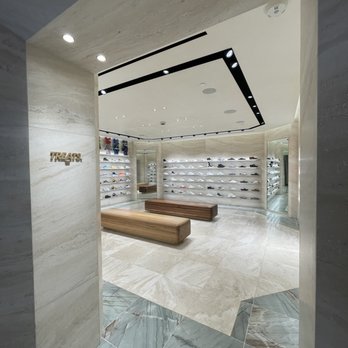 KITH - Updated December 2025 - 21 Photos & 20 Reviews - 262 N Rodeo Dr ...