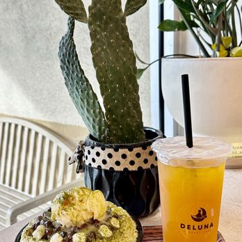 DELUNA DESSERT CAFE - Updated May 2024 - 586 Photos & 284 Reviews ...