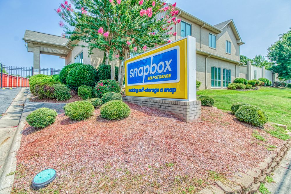 SNAPBOX SELF STORAGE - Updated October 2024 - 11 Photos - 5700 W 10th ...