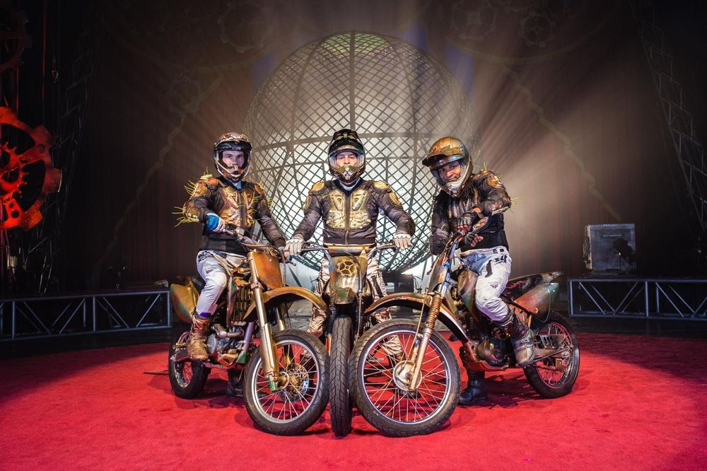 ICE FANTASY SKATING RINK - Updated December 2025 - 54 Photos - 1408 ...