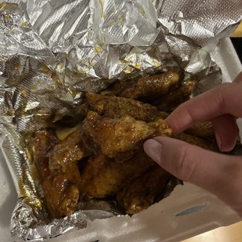 GOODFELLAS PIZZA & WINGS - Updated December 2025 - 115 Photos & 102 ...