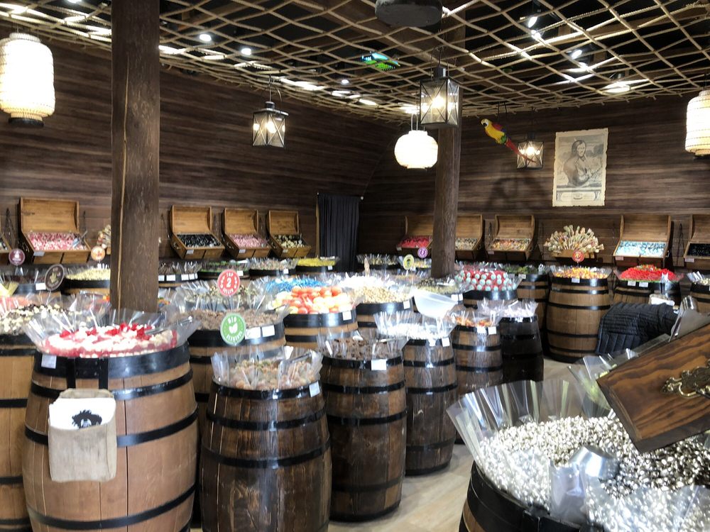 CAPTAIN CANDY - Updated March 2025 - 41 Photos & 16 Reviews ...