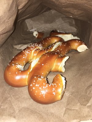 PHILLY PRETZEL FACTORY - Updated January 2026 - 10 Reviews - 1006 ...