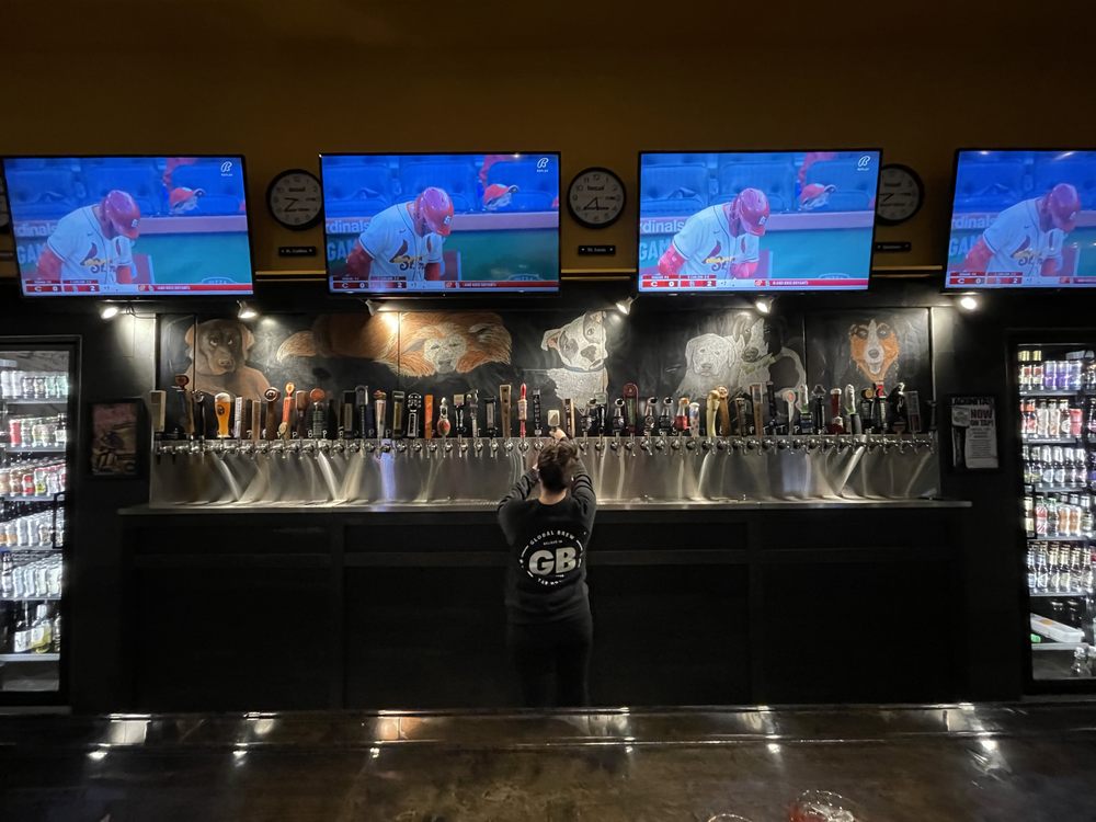 GLOBAL BREW TAP HOUSE - Updated August 2025 - 72 Photos & 74 Reviews ...
