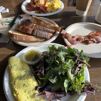 PILLARS CAFÉ - Updated July 2025 - 231 Photos & 158 Reviews - 19700 ...