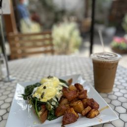 LARCHMONT BUNGALOW CAFE - Updated March 2026 - 1805 Photos & 832 ...