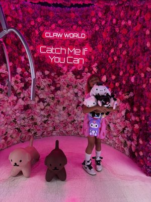 CLAW WORLD - Updated January 2025 - 352 Photos & 246 Reviews - 8665 W ...