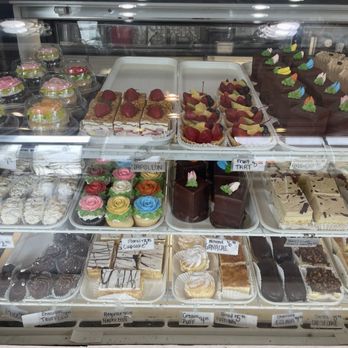 CHEZ PIERRE FRENCH BAKERY & CAFE - Updated November 2025 - 341 Photos ...