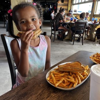 NAUTI BEAVER HUT - Updated January 2025 - 50 Photos & 76 Reviews - 1701 ...