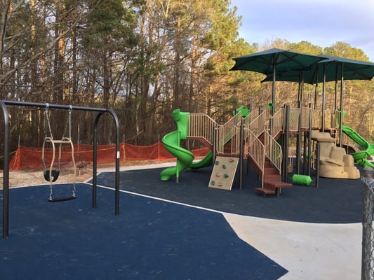 BEN HILL STRICKLAND SR MEMORIAL PARK - Updated December 2025 - 372 Oak ...