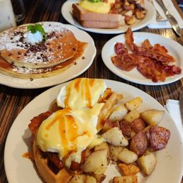 THE RHODY HEN CAFE - Updated June 2024 - 418 Photos & 431 Reviews - 350 ...