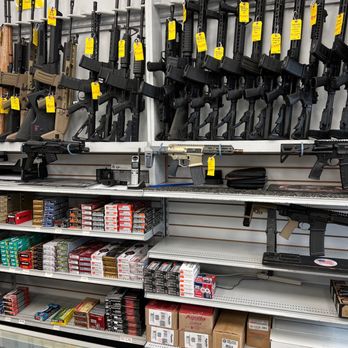 CLASSIC PISTOL - Updated August 2025 - 10 Photos & 107 Reviews - 1310 ...