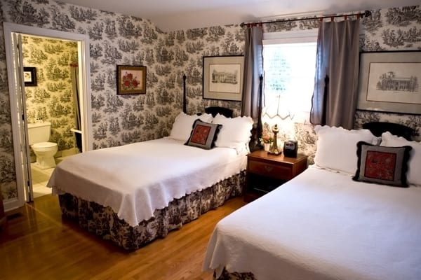 CARRIAGE LANE INN - Updated November 2025 - 19 Reviews & 37 Photos ...