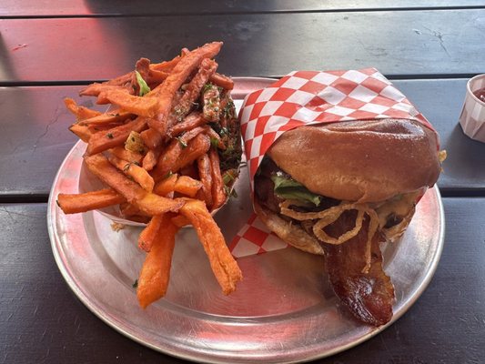 BURGER ME - Updated June 2026 - 646 Photos & 1224 Reviews - 10418 ...