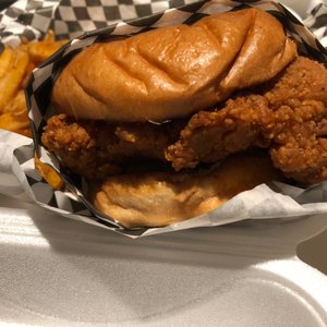 CHICKY SANDOS - 32 Photos & 23 Reviews - 10625 Airline Hwy, Baton Rouge ...