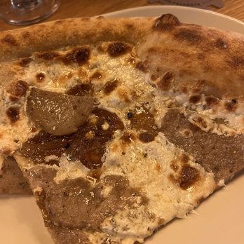 PIE TAP - Updated December 2025 - 56 Photos & 41 Reviews - 6701 Alma Rd ...