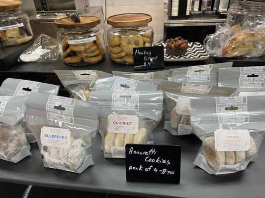 GK PASTRY - Updated June 2024 - 69 Photos & 45 Reviews - 809 Cuesta Dr ...