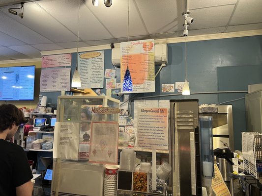 MCCOOLS ICE CREAM PARLOR - Updated December 2025 - 59 Photos & 95 ...