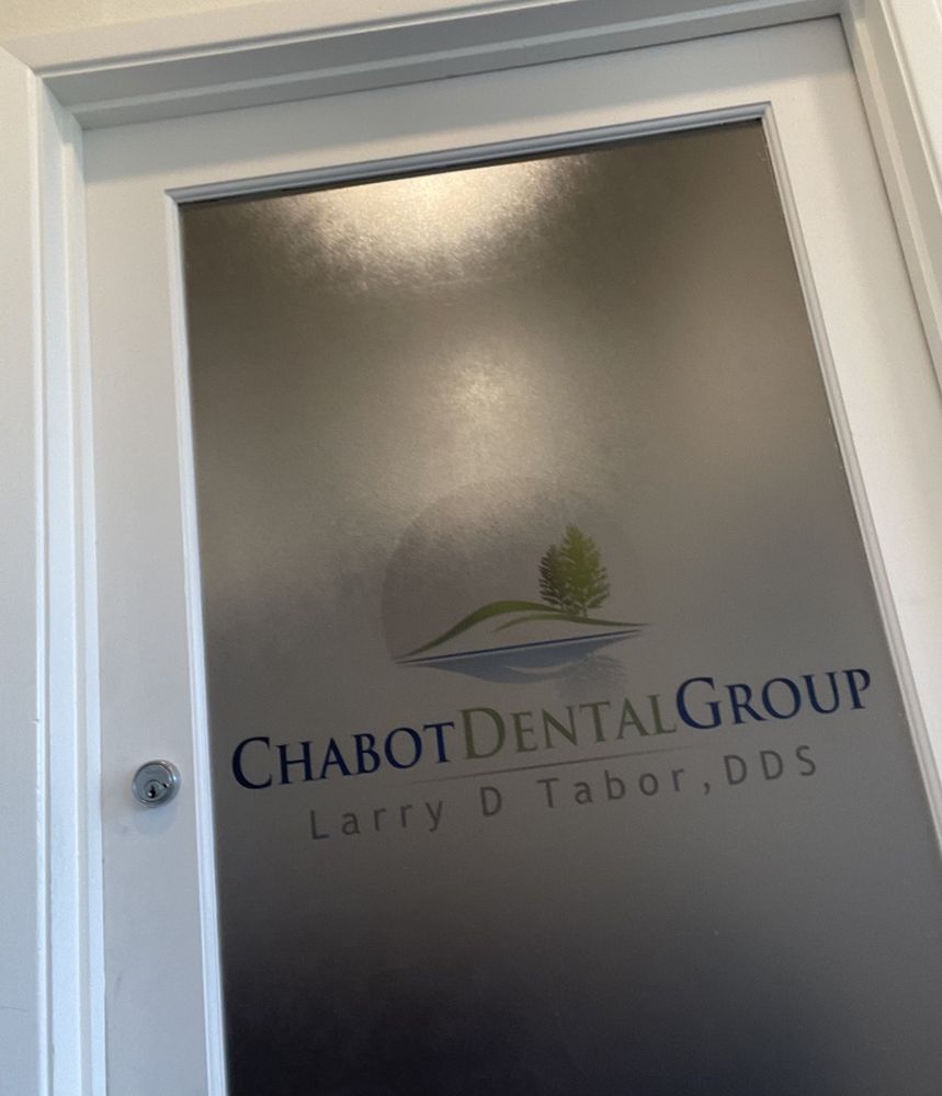 LARRY D TABOR, DDS - Updated November 2025 - 19 Reviews - 20600 Lake ...